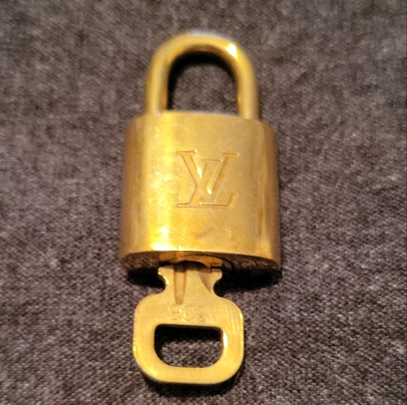 Louis Vuitton | Accessories | Louis Vuitton Gold Tone Lock And Key 36 ...